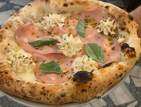 La Contessa - Consegna cibo a domicilio - Napoli - Ordina Online